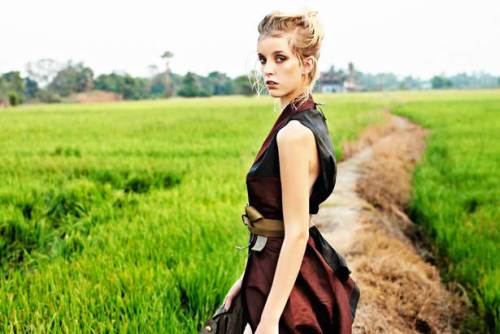 2013 Australia’s Next Top Model Cycle 8 Episode 2 Photoshoot – Lost ...